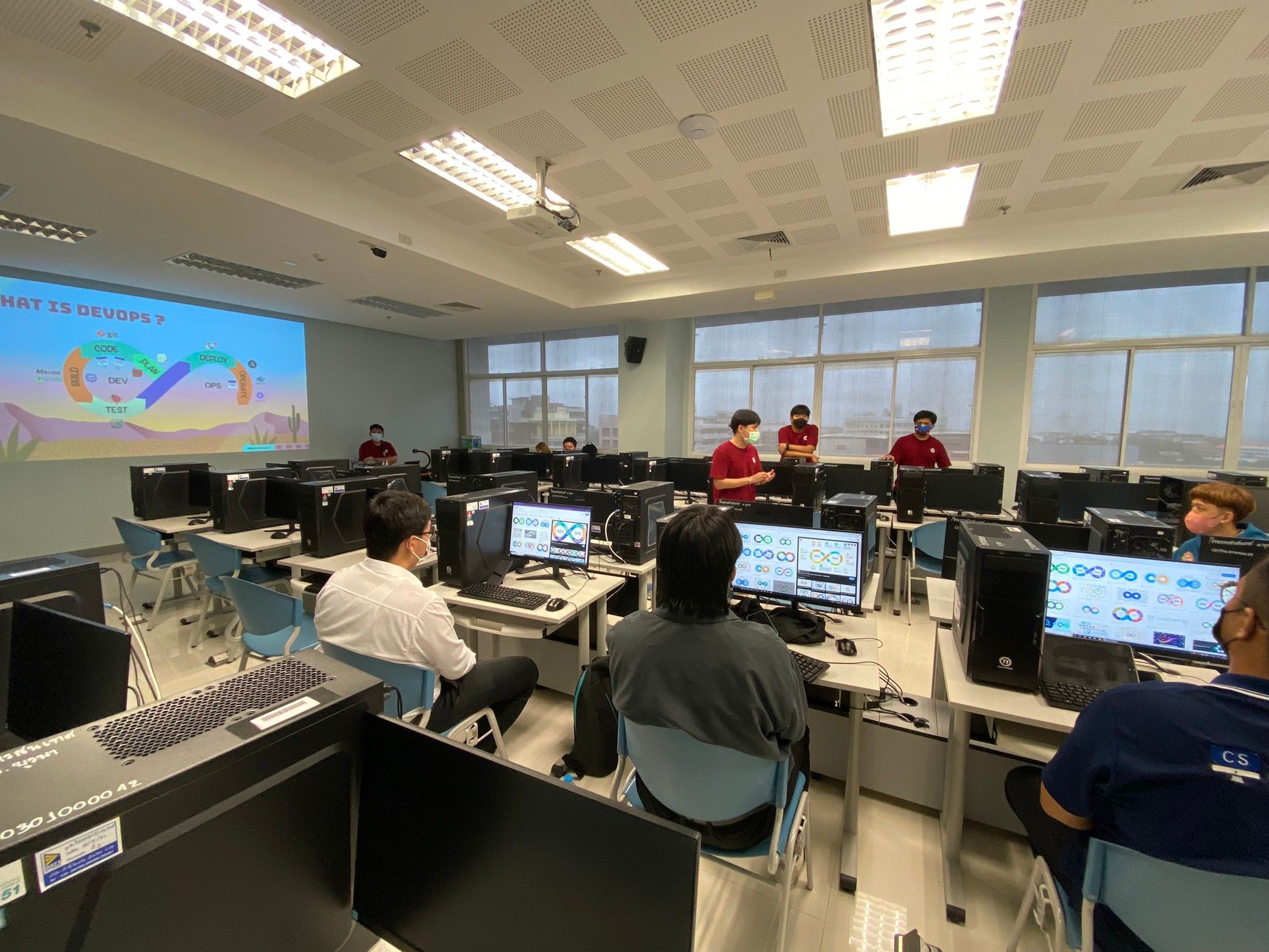 ปั้นสุดยอดโปรแกรมเมอร์ กับ Clicknext Camp 2022 เริ่มแล้วที่ม.บูรพา ...