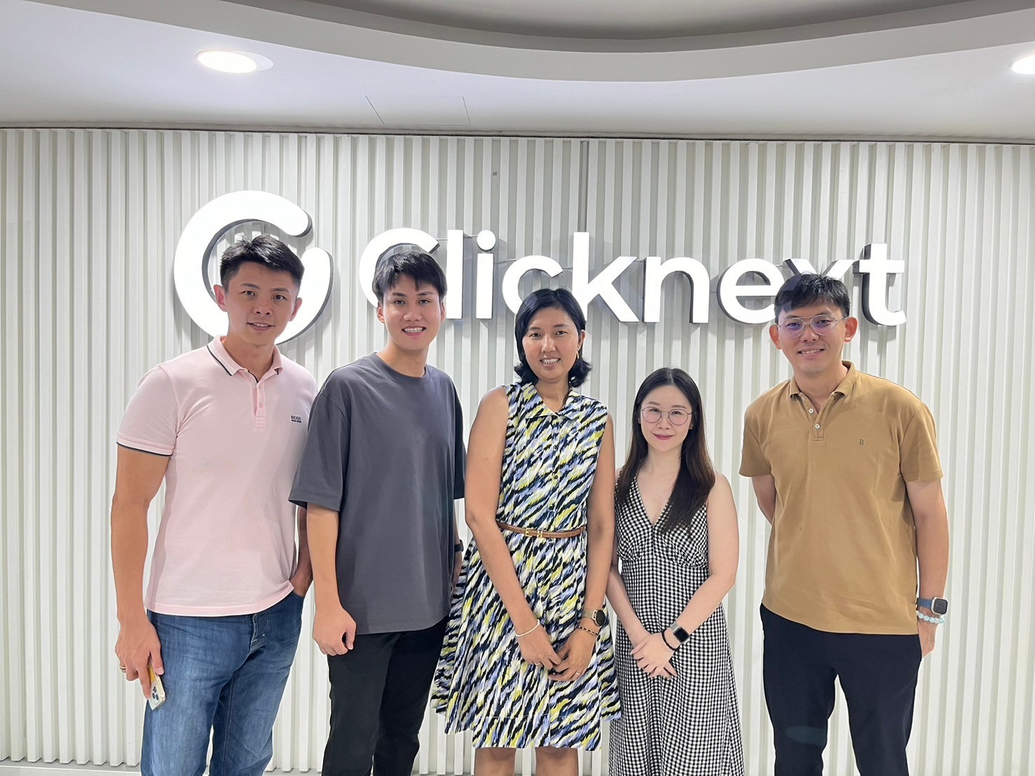 Clicknext เปิดบ้านต้อนรับบริษัท Top 20 Solutions Pte. Ltd. และ ST Solution Group Pte. Ltd.